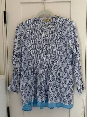 Roller Rabbit | Tops | Blue Roller Rabbit Top | Poshmark